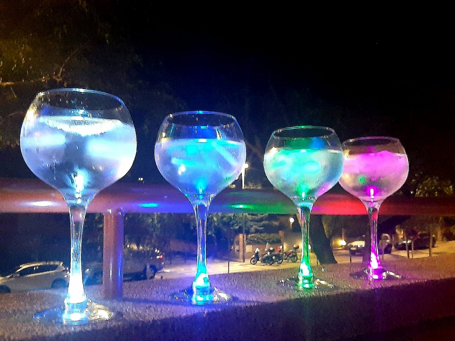 COPA AZUL PACK(4)-Del Sapok - Copas Cristal LED. Del Sapok